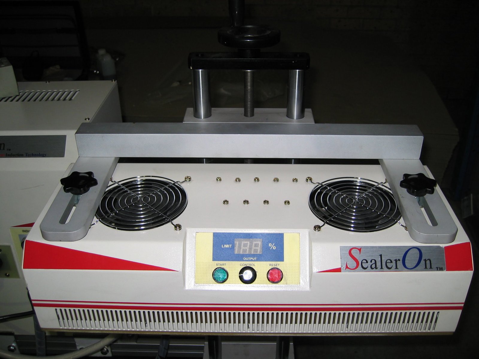 What Shape Sealing Head is Best on an Induction Sealers? - SealerOn ...